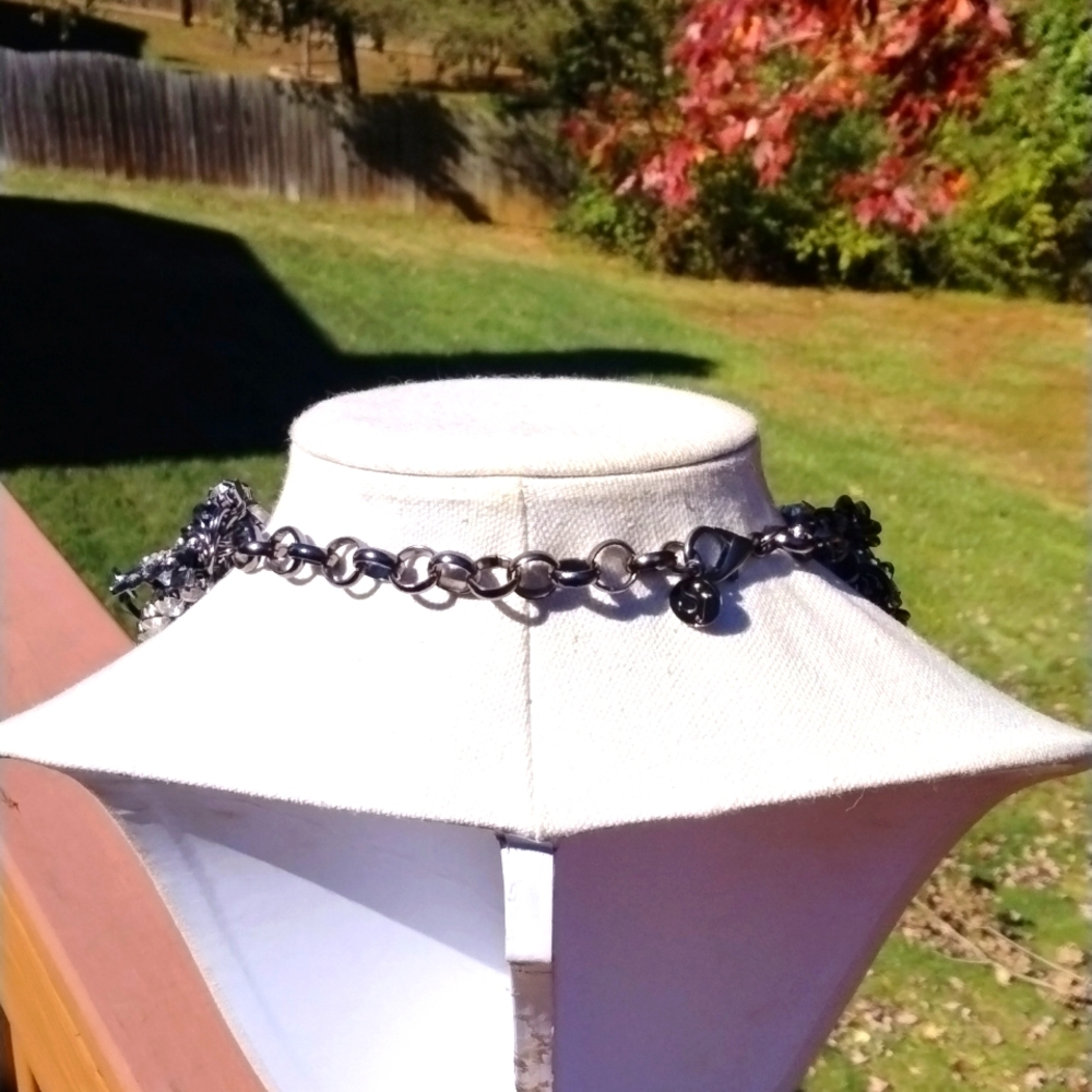 Sassy Jones Miss Youniverse Chain Black Gem